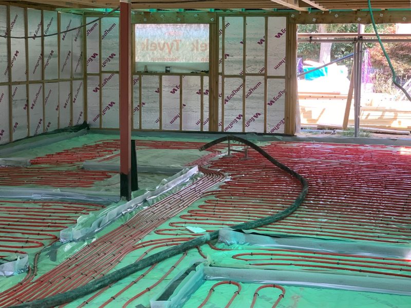 Underfloor Heating Installation & Screeding - Reading - CFS Liquid Flow ...