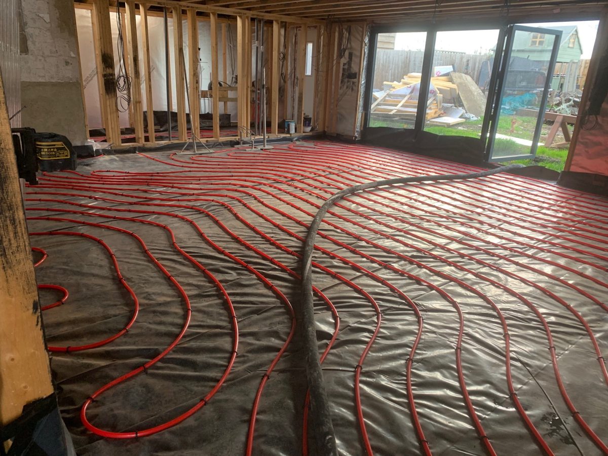 Underfloor Heating Installations Archives - CFS Liquid Flow Screeds