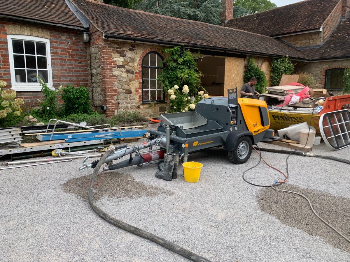 Liquid Screed – Kent - CFS Liquid Flow Screeds